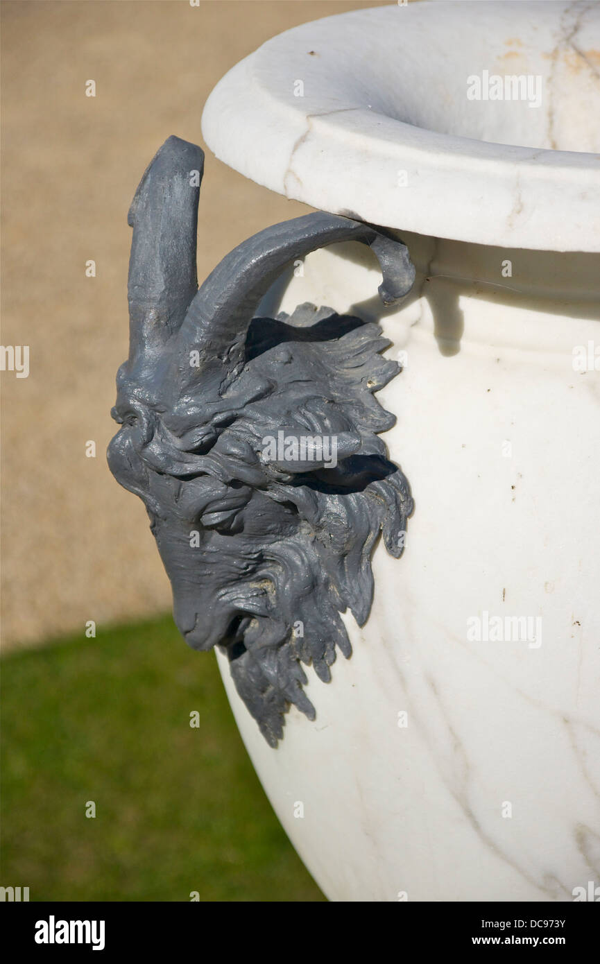Vase with detail of a goat hi-res stock photography and images - Alamy