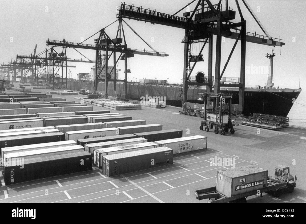 Bremerhaven has the largest container terminal of Europe since the 19th ...