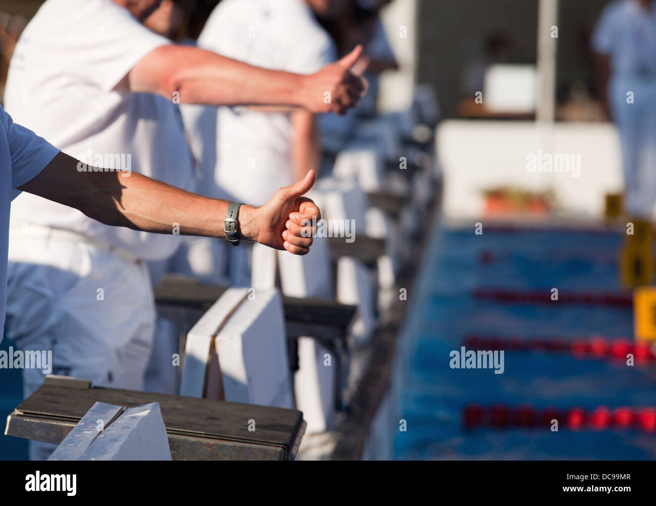 sign thumbs up Stock Photo - Alamy