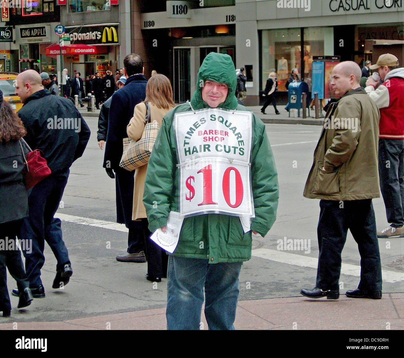 Barber advertising hi-res stock photography and images - Alamy