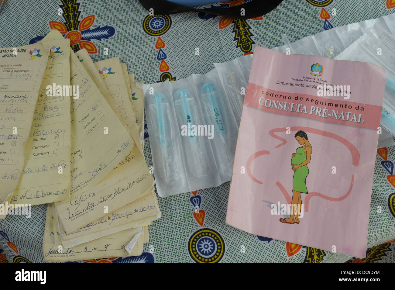 Angola luanda cacuaco municipality 24 hi-res stock photography and ...