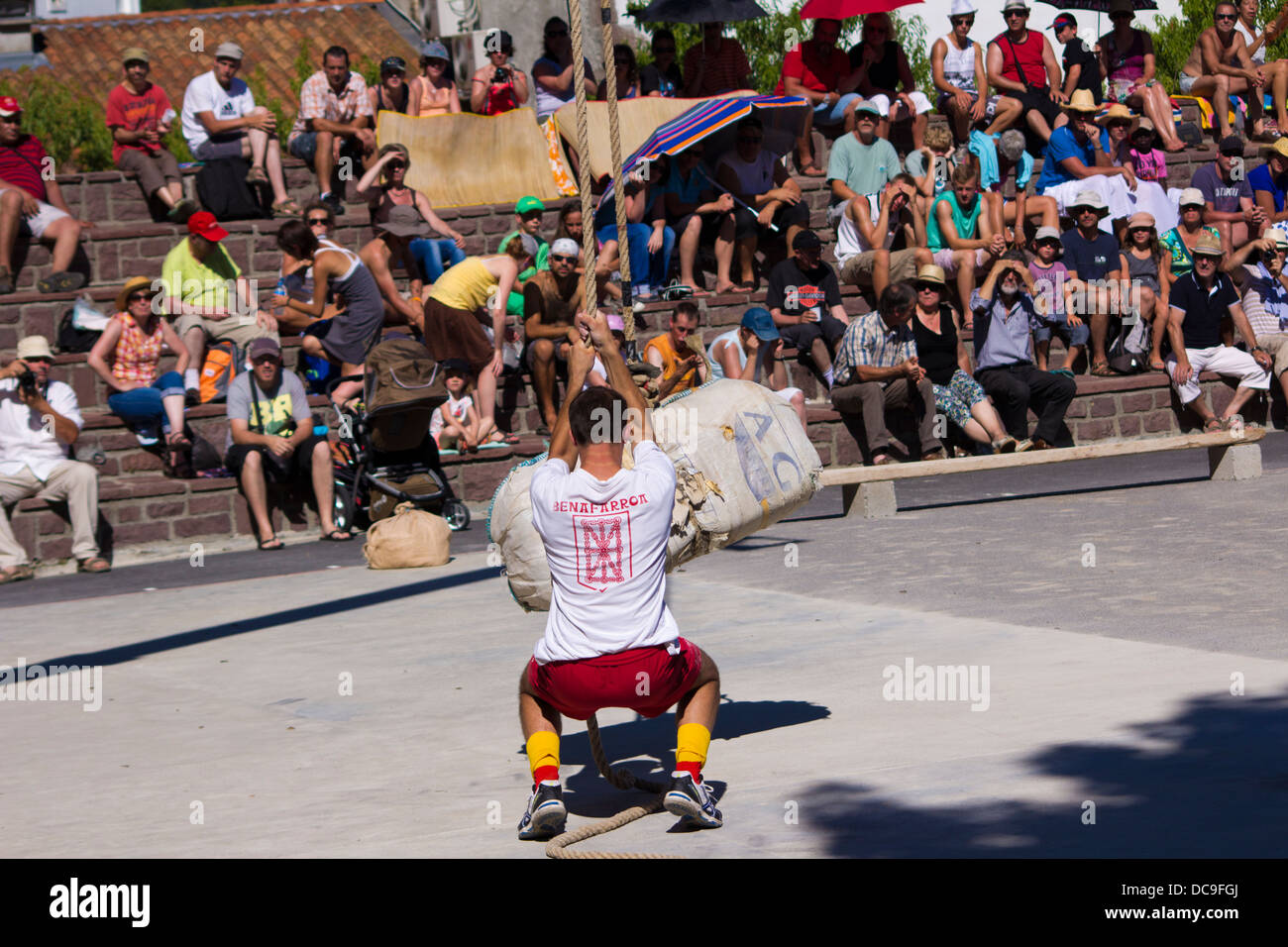 basque country competition strength festival Stock Photo - Alamy