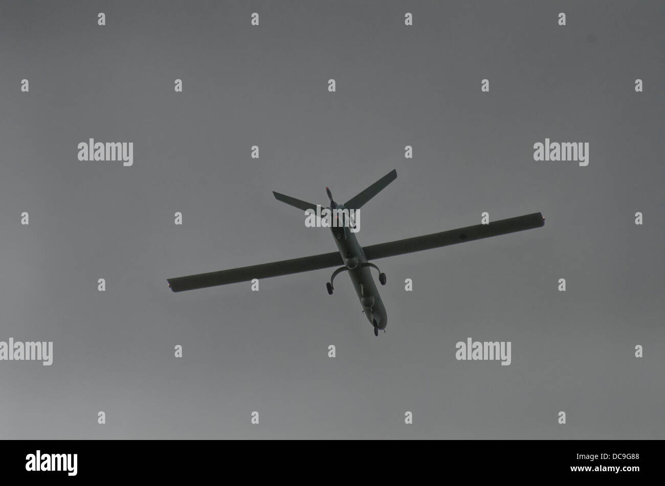 Surveillance and target acquisition hi-res stock photography and images ...