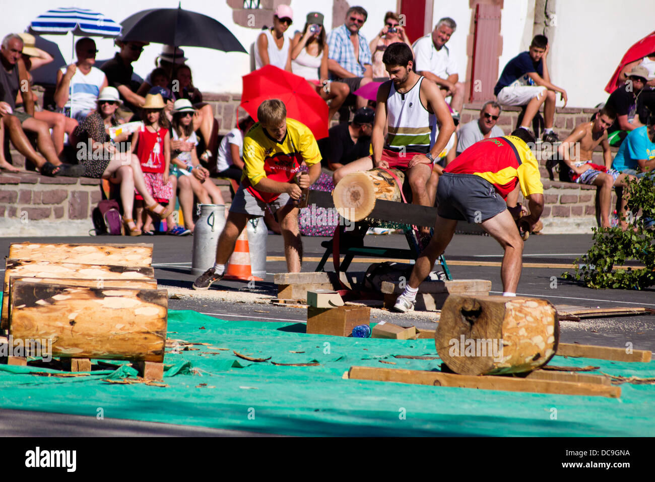 basque country competition strength festival Stock Photo - Alamy