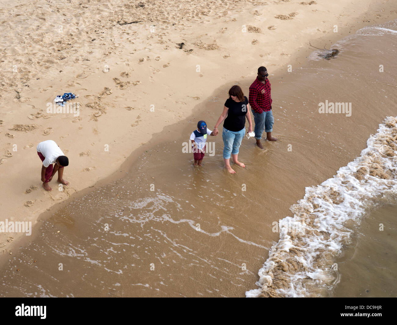Family paddling hi-res stock photography and images - Alamy