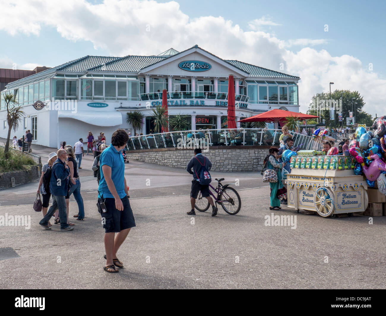 "Hot Rocks" a restaurant and bar at the seaside resort of Bournemouth ...