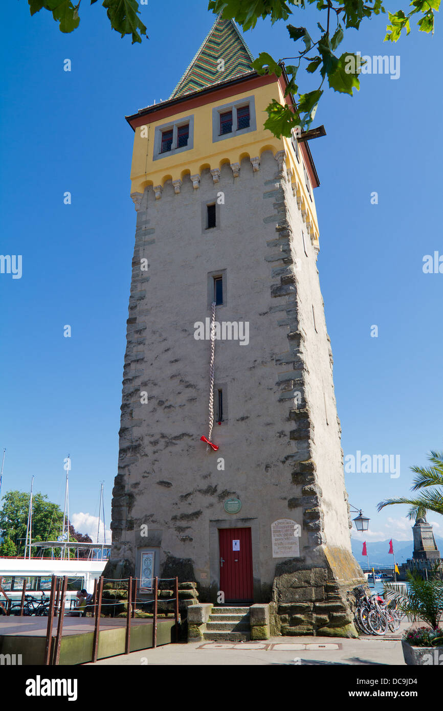 Mang tower hi-res stock photography and images - Alamy