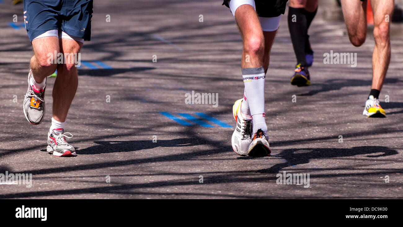 People falling in line hi-res stock photography and images - Alamy