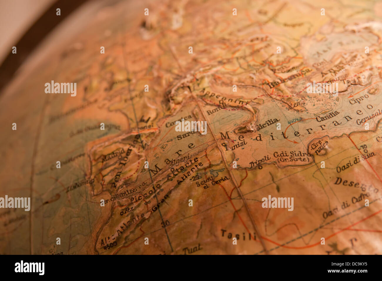 Ancient world map hi-res stock photography and images - Alamy