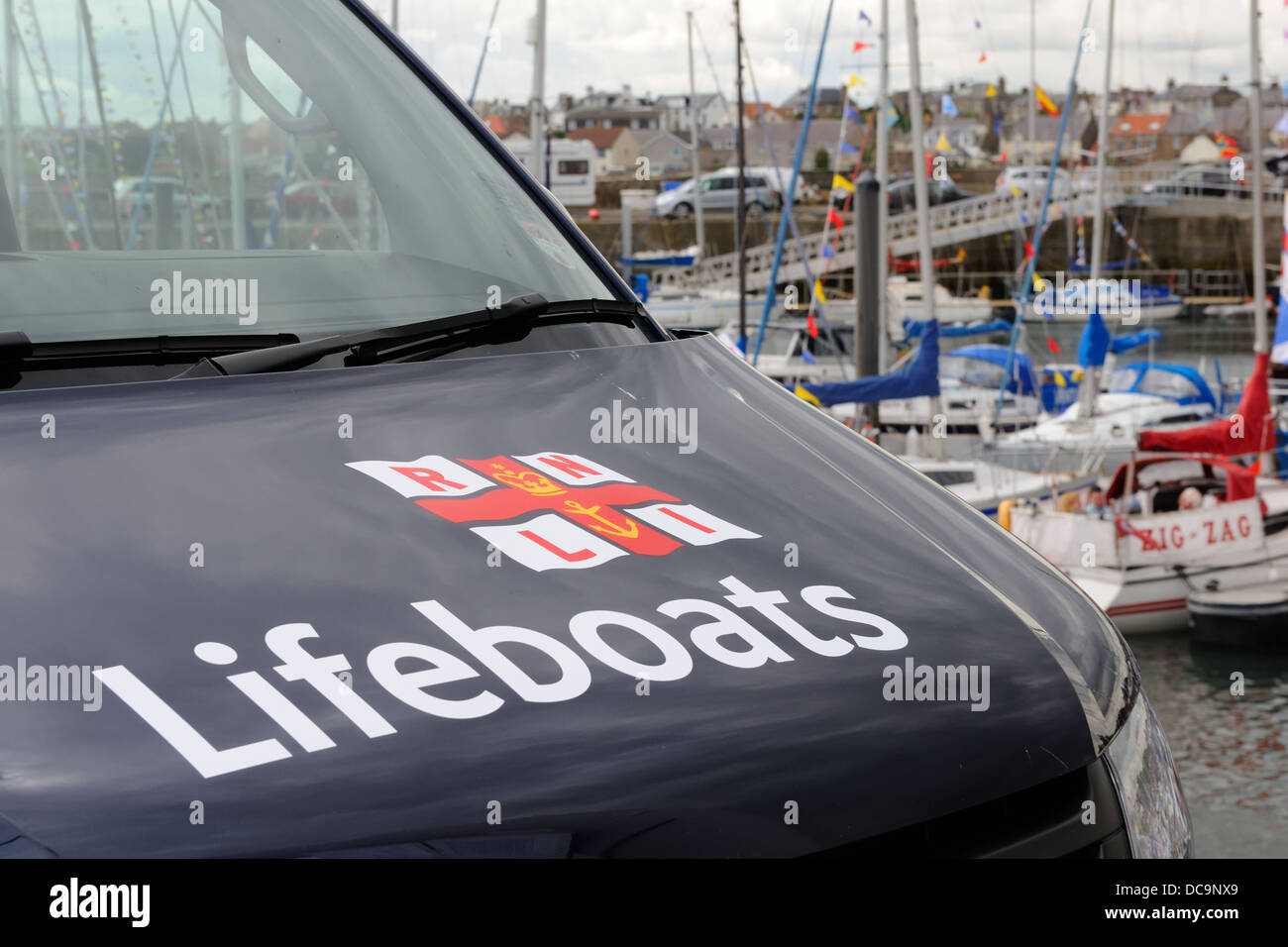 Rnli vehicle hi-res stock photography and images - Alamy