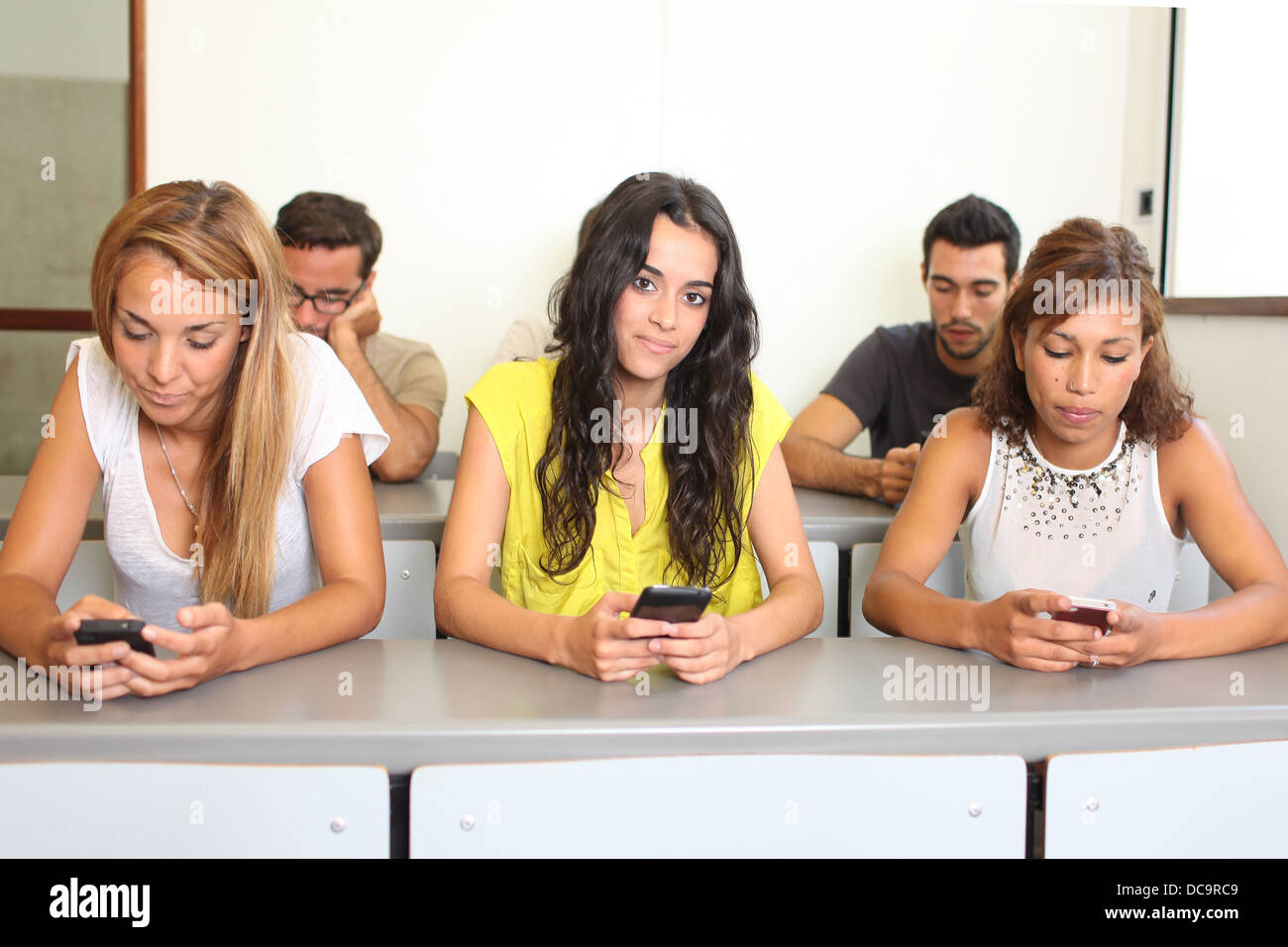 Bored students classroom hi-res stock photography and images - Alamy
