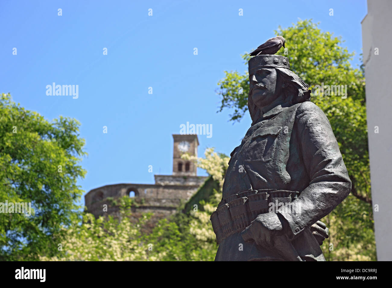 Albania statue of cercis topulli hi-res stock photography and images ...