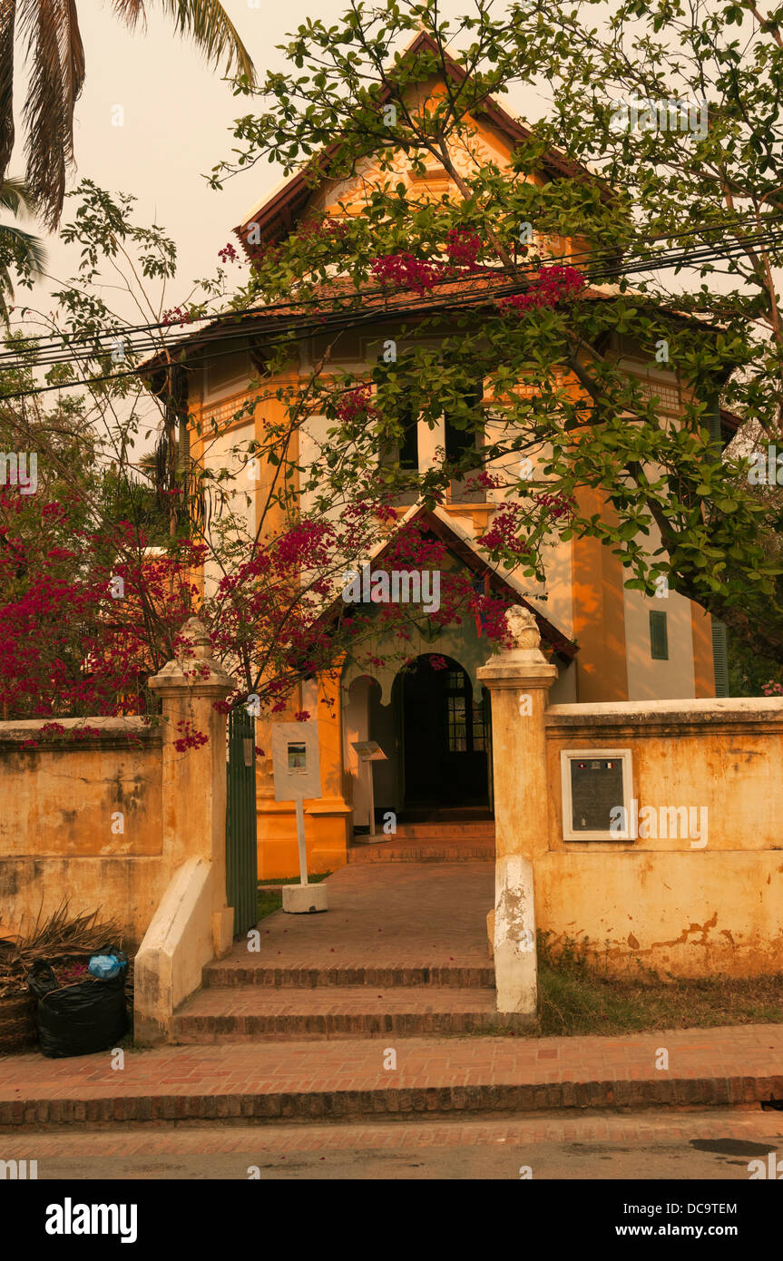 Lao unesco site hi-res stock photography and images - Alamy