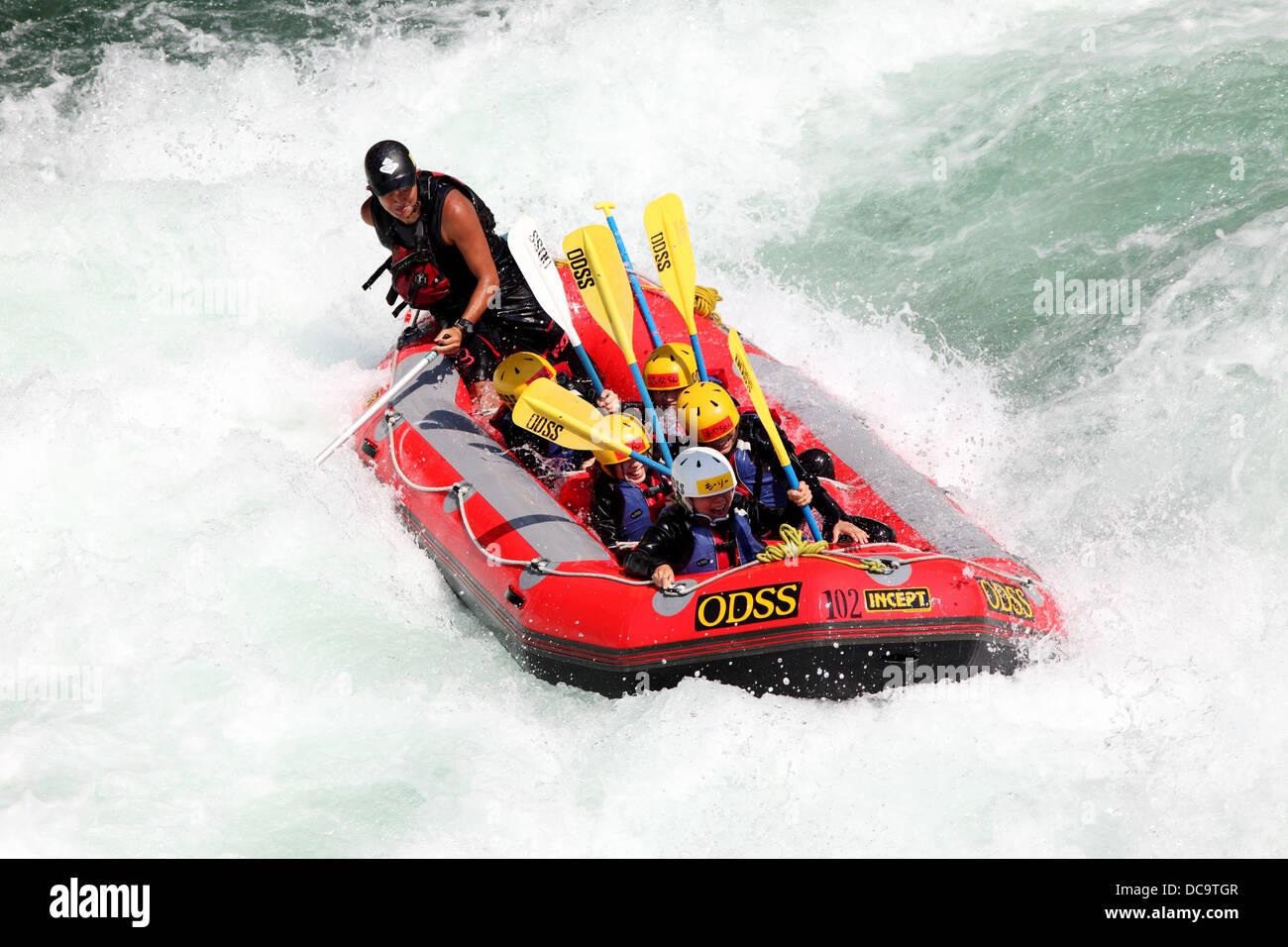 Expedition rafting hi-res stock photography and images - Alamy