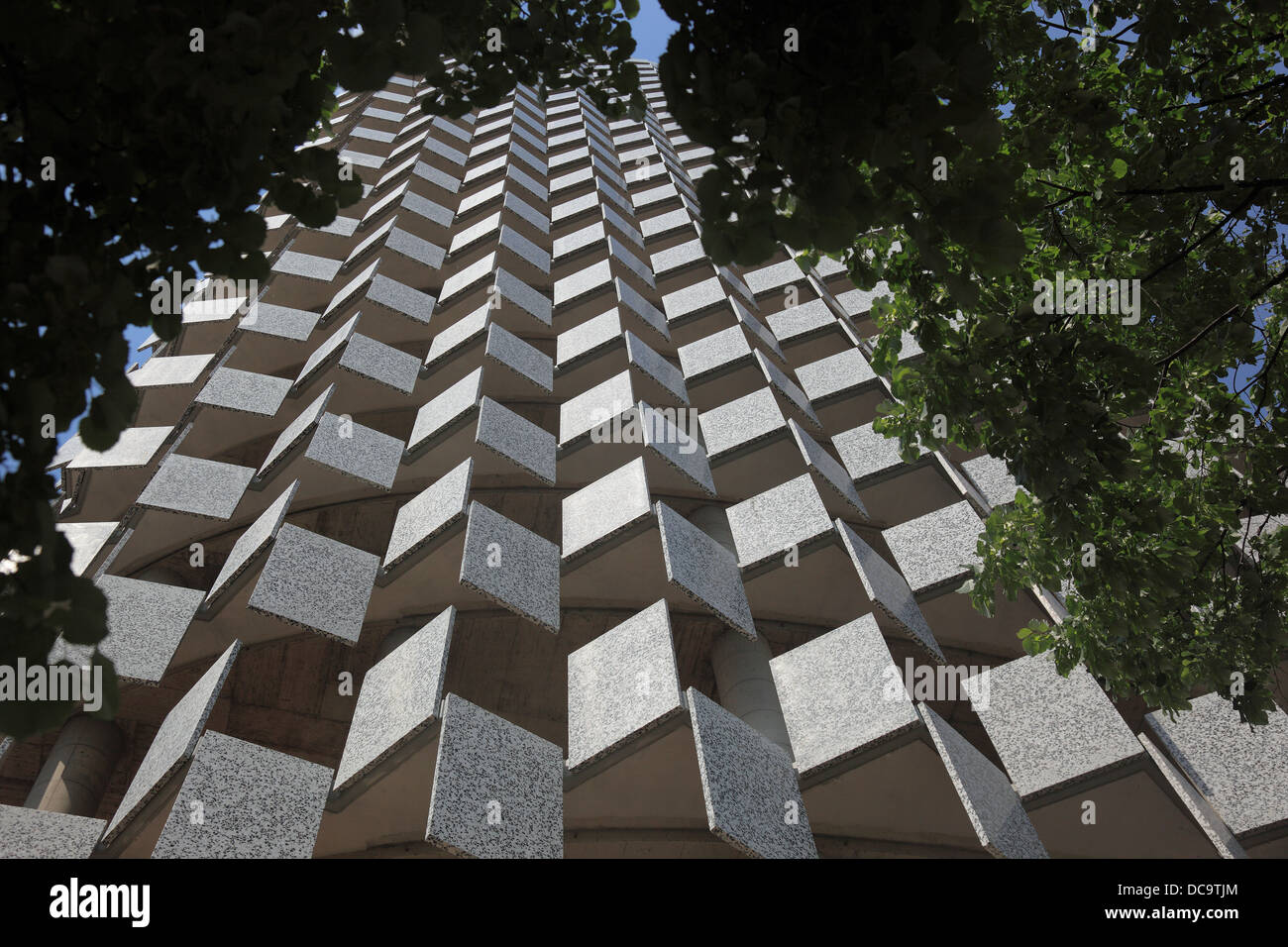 A skyscraper with an hight of 85 meters hi-res stock photography and ...