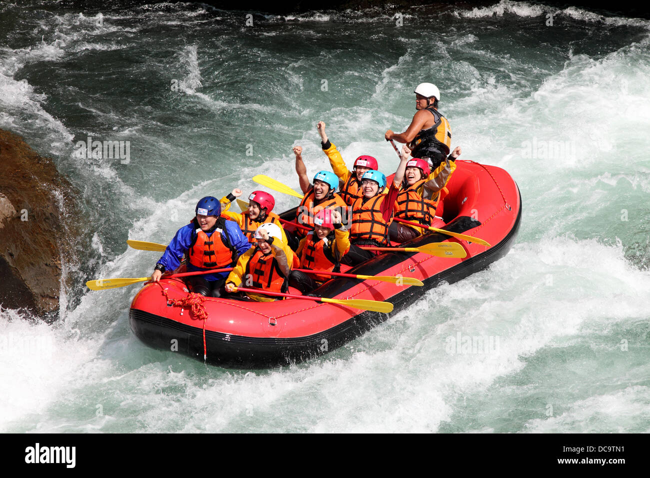 Raft guide hi-res stock photography and images - Alamy