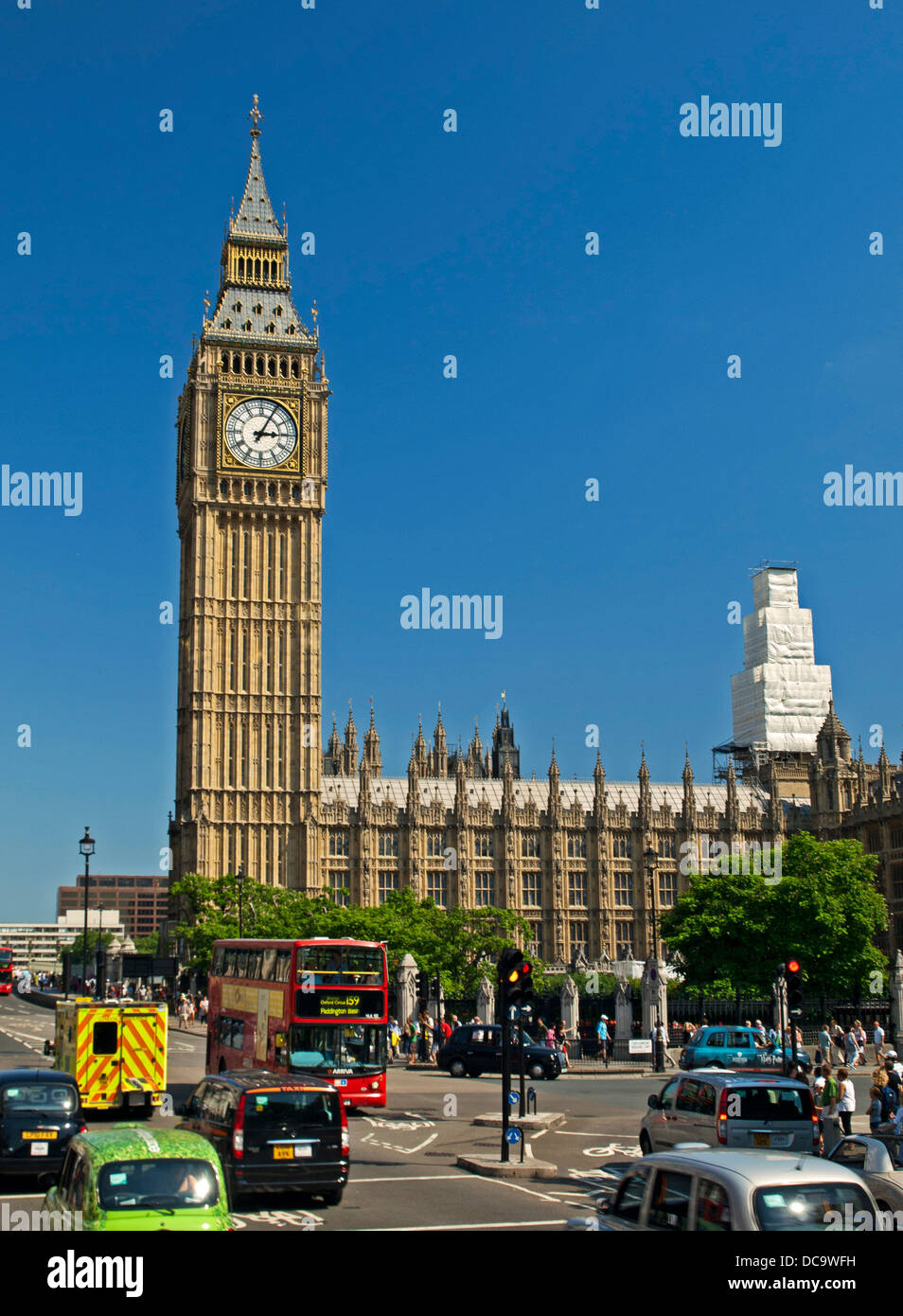 View of the famous Big Ben clock tower Stock Photo - Alamy