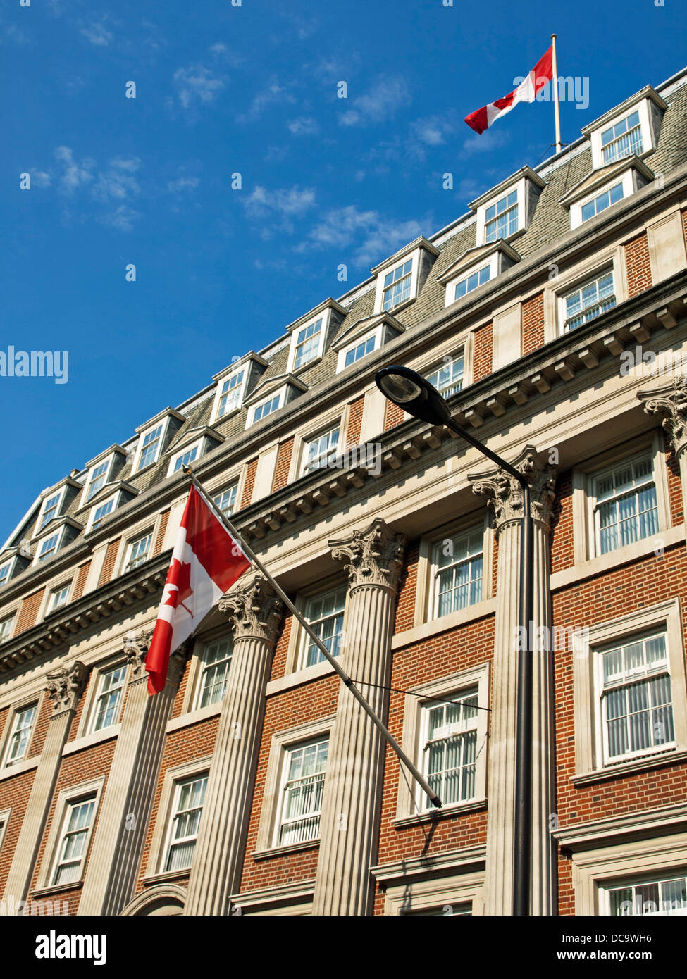 Canadian Embassy London Stock Photos & Canadian Embassy London Stock ...