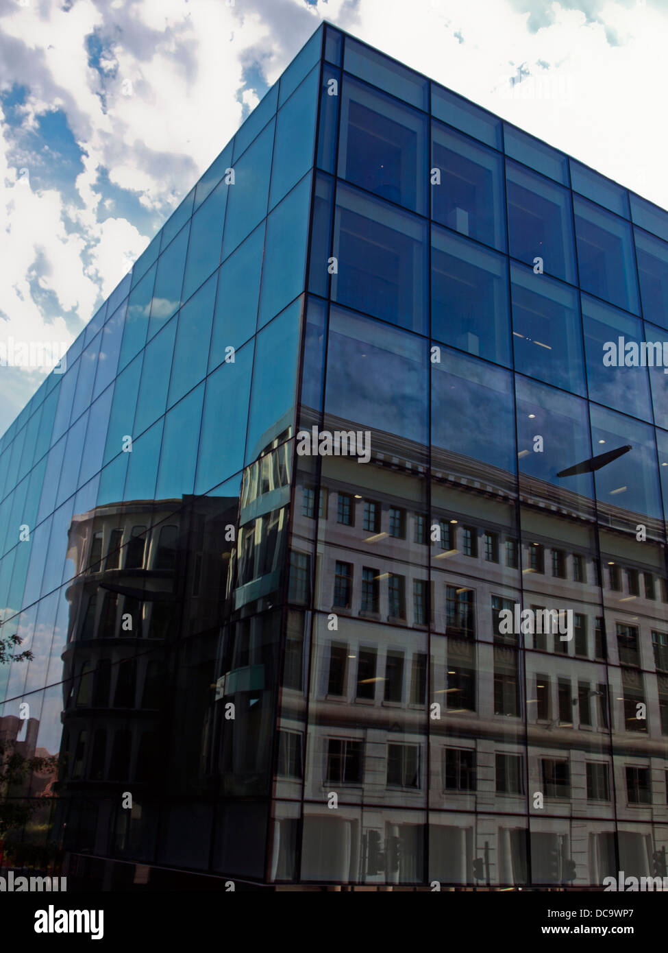 Modern office building in central London, England, United Kingdom Stock ...
