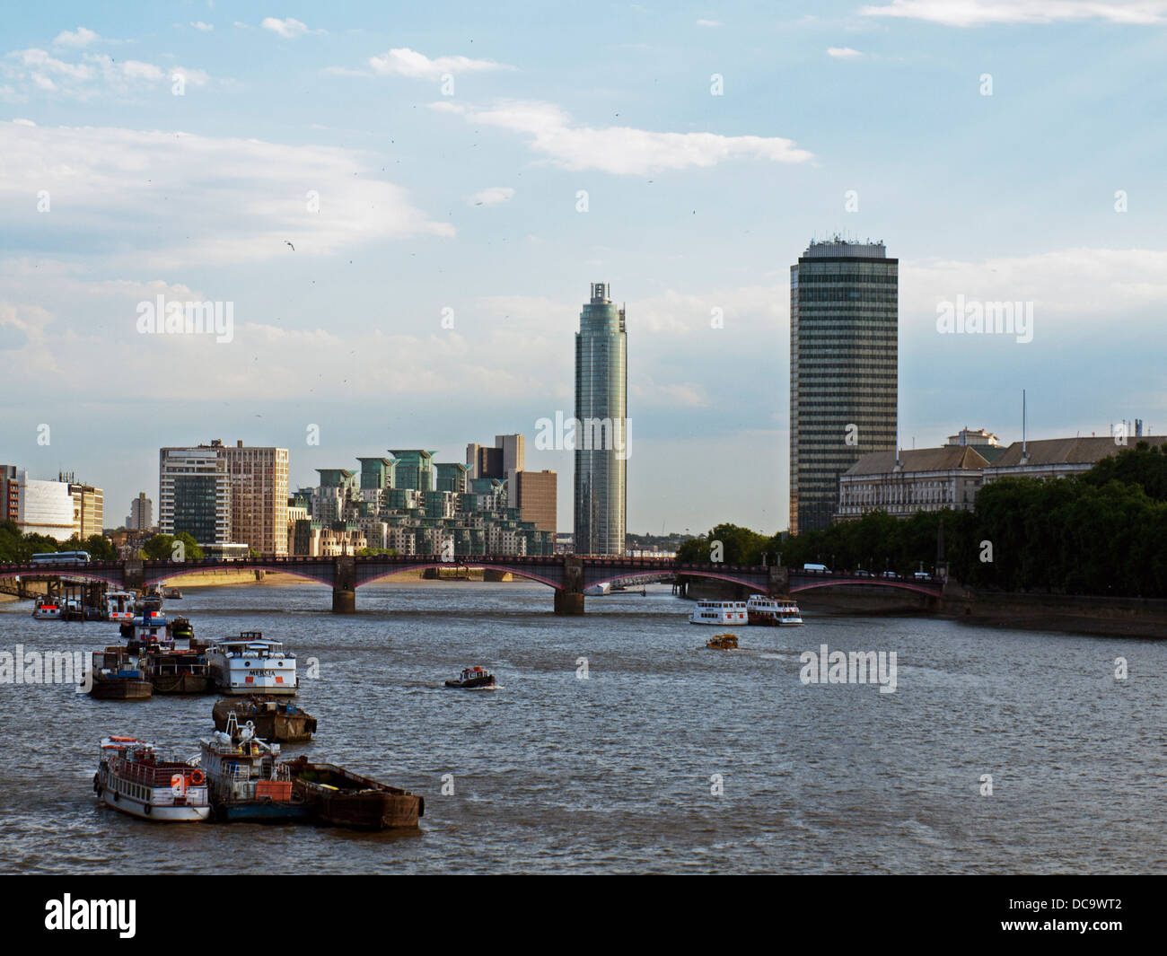 View of St George Wharf Tower (Vauxhall Tower) a residential skyscraper ...