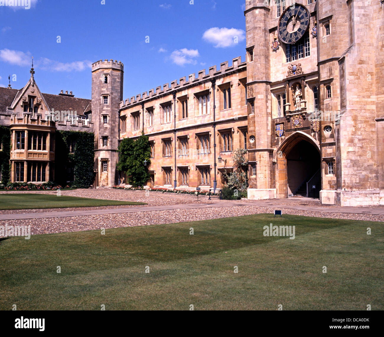 Trinity College courtyard and entrance, Cambridge, Cambridgeshire ...