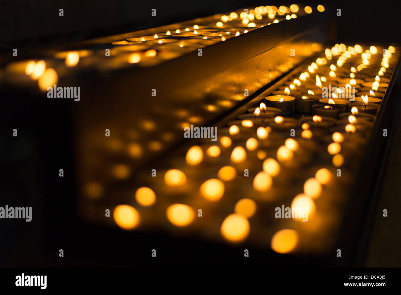 Flame of hope hi-res stock photography and images - Alamy