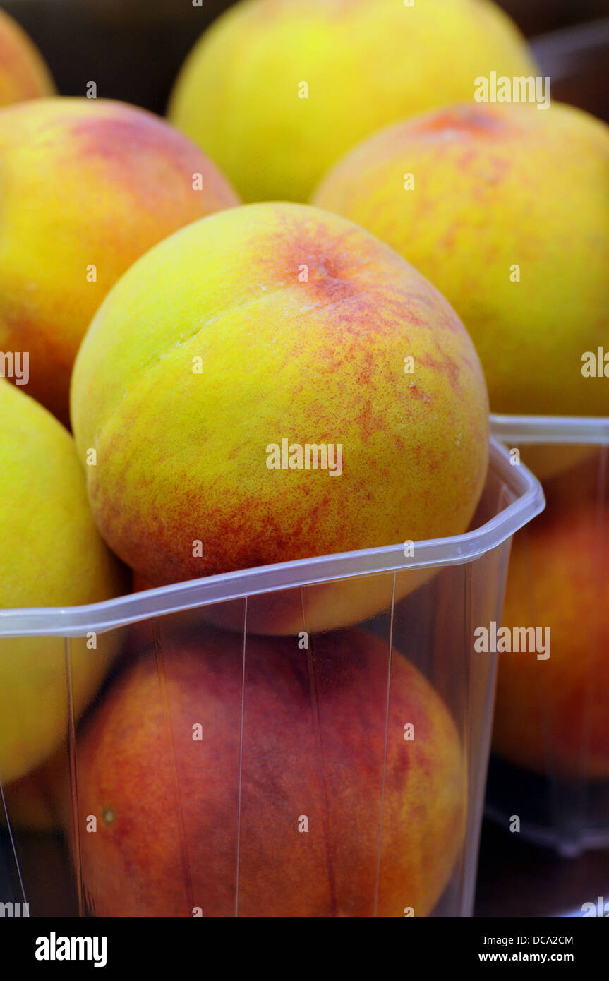 Peaches at La Boqueria market, Barcelona. Catalonia, Spain Stock Photo ...