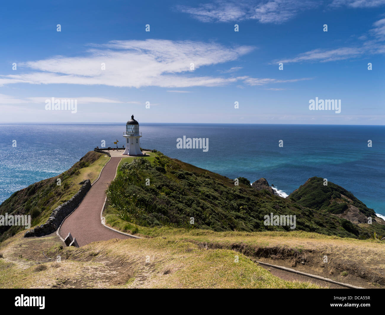 dh Cape Reinga Lighthouse CAPE REINGA NEW ZEALAND Lighthouse beacon ...