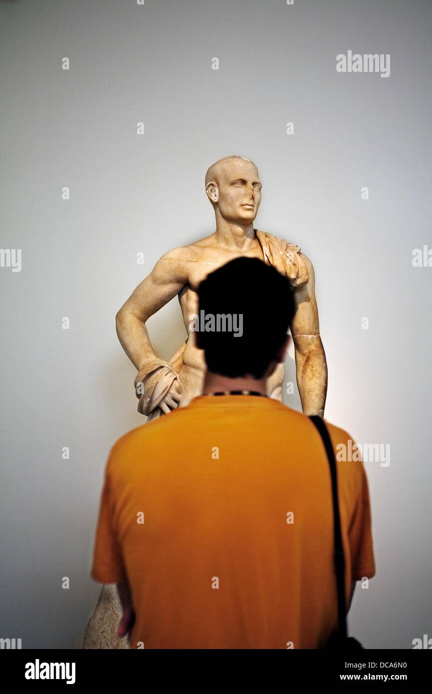 Diadoumenos delos hi-res stock photography and images - Alamy