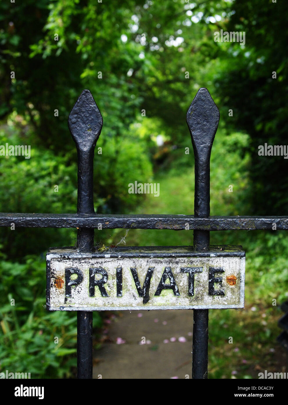 Village Gate Sign High Resolution Stock Photography and Images - Alamy
