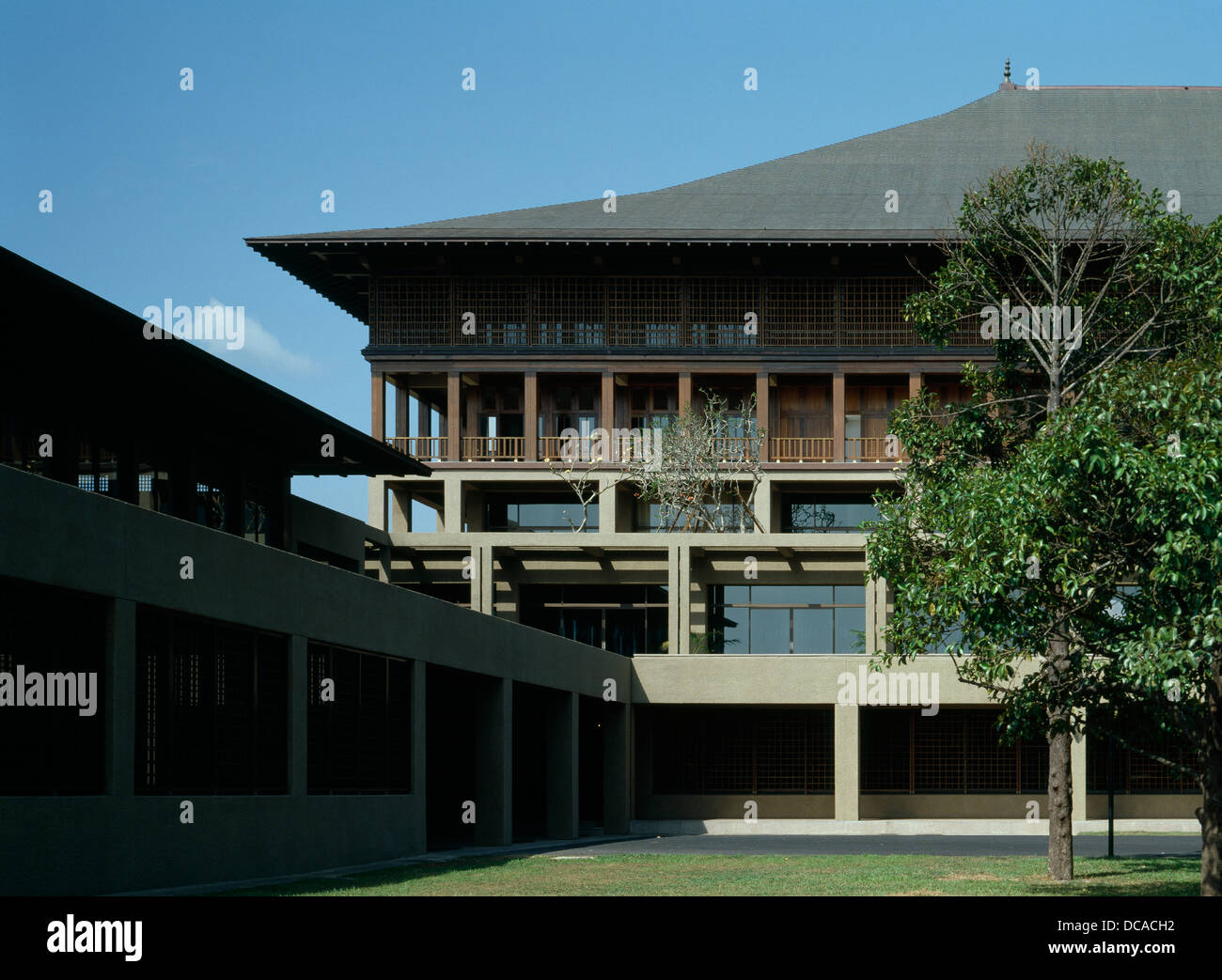 Sri lankan parliament building hi-res stock photography and images - Alamy