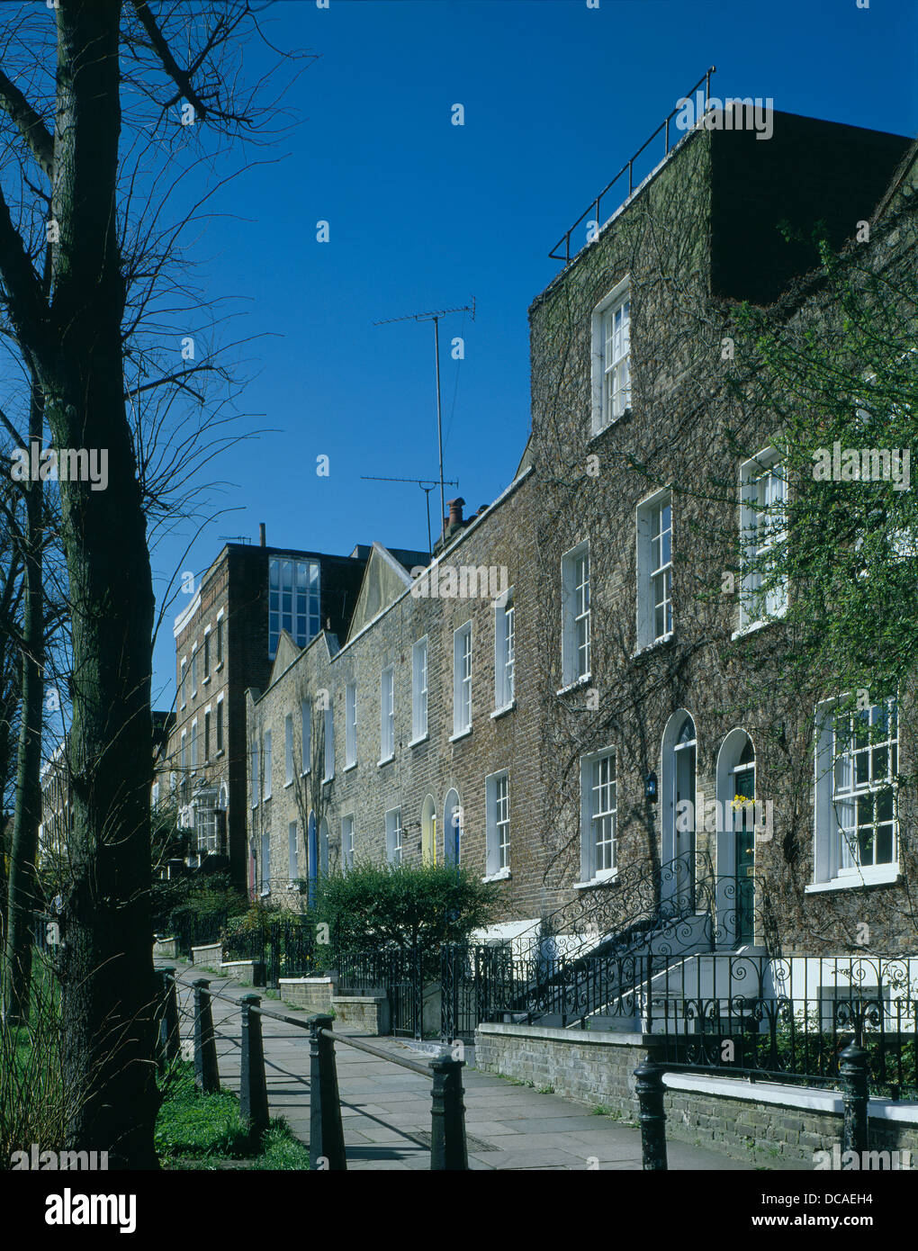 Flask Walk, Hampstead, London - Georgian terraced houses (18th century ...