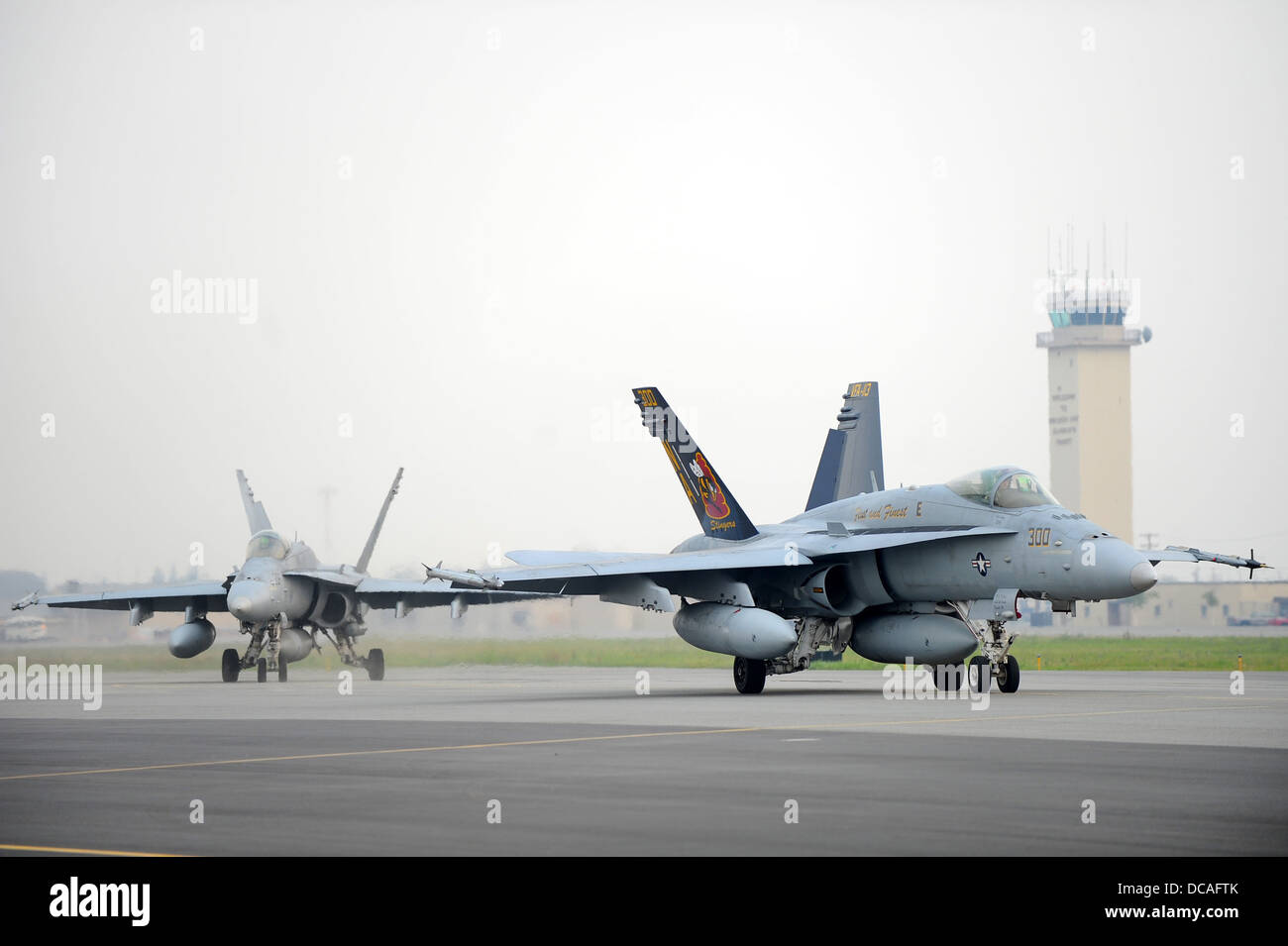 Naval air station lemoore hi-res stock photography and images - Alamy