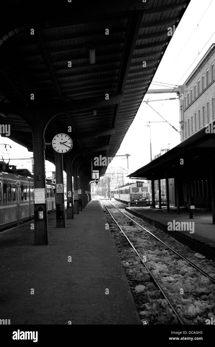 Gothenburg railway station hi-res stock photography and images - Alamy