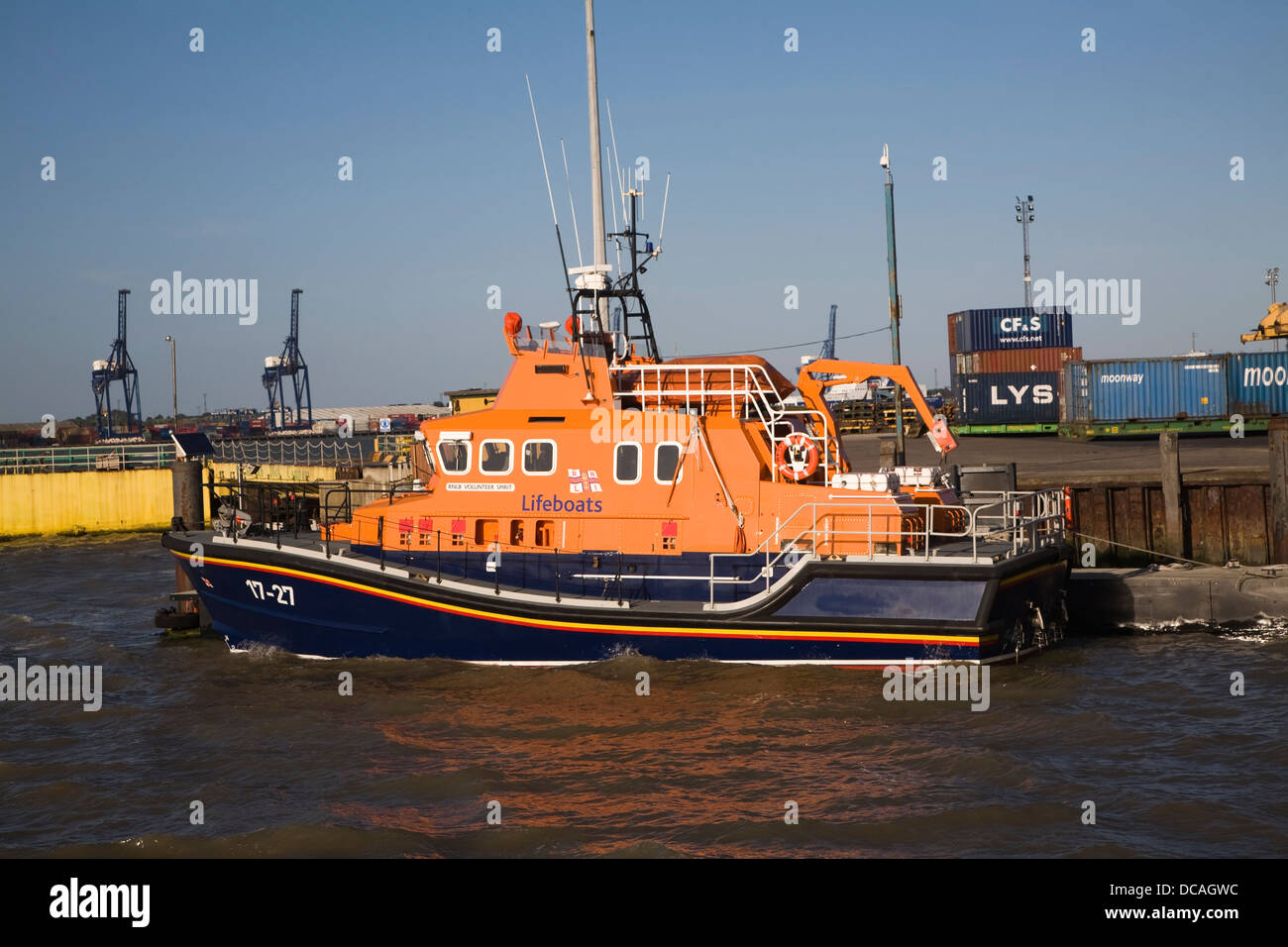 Rnli england lifeboat hi-res stock photography and images - Alamy