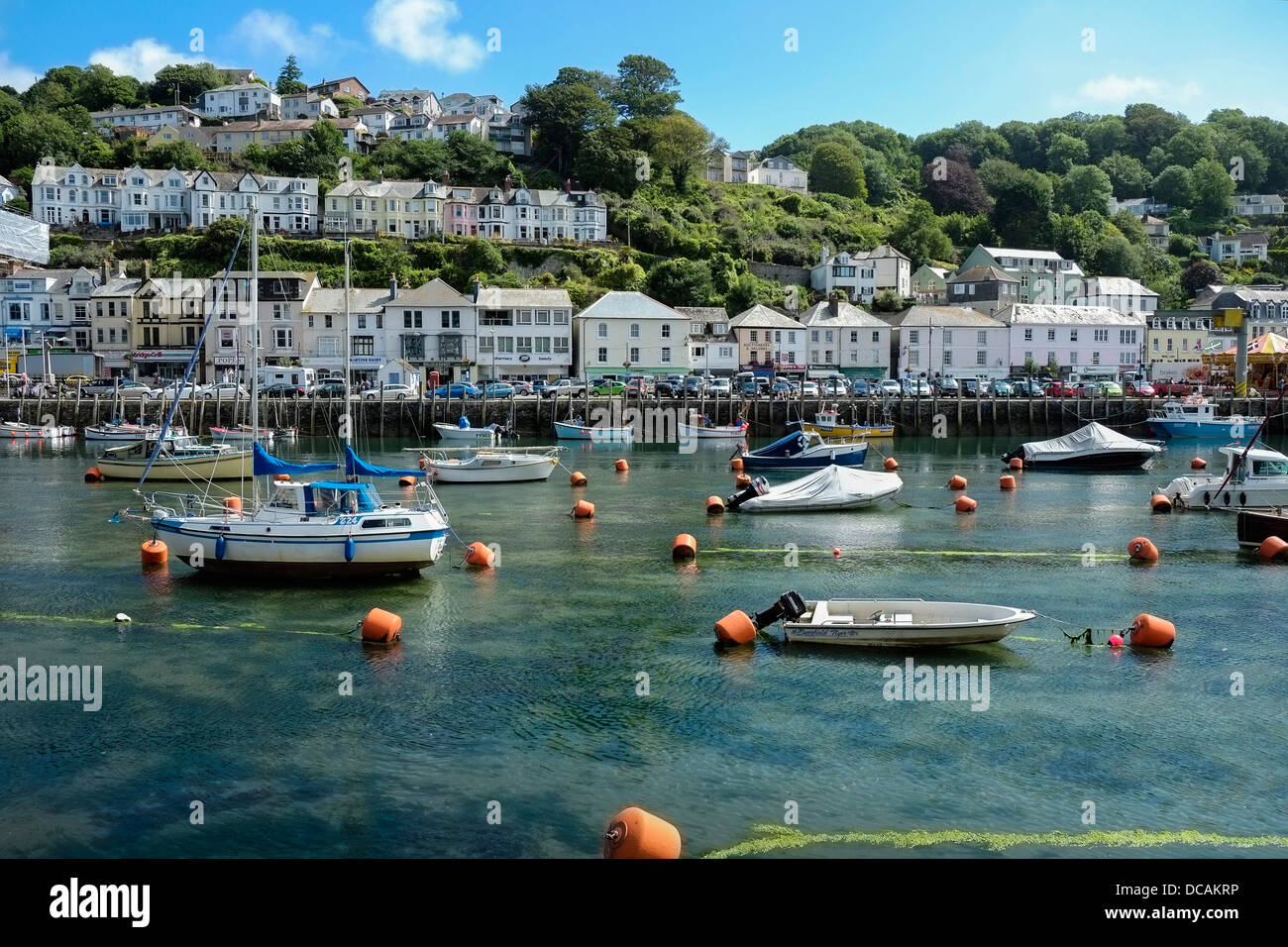 Looe boats in harbour hi-res stock photography and images - Alamy