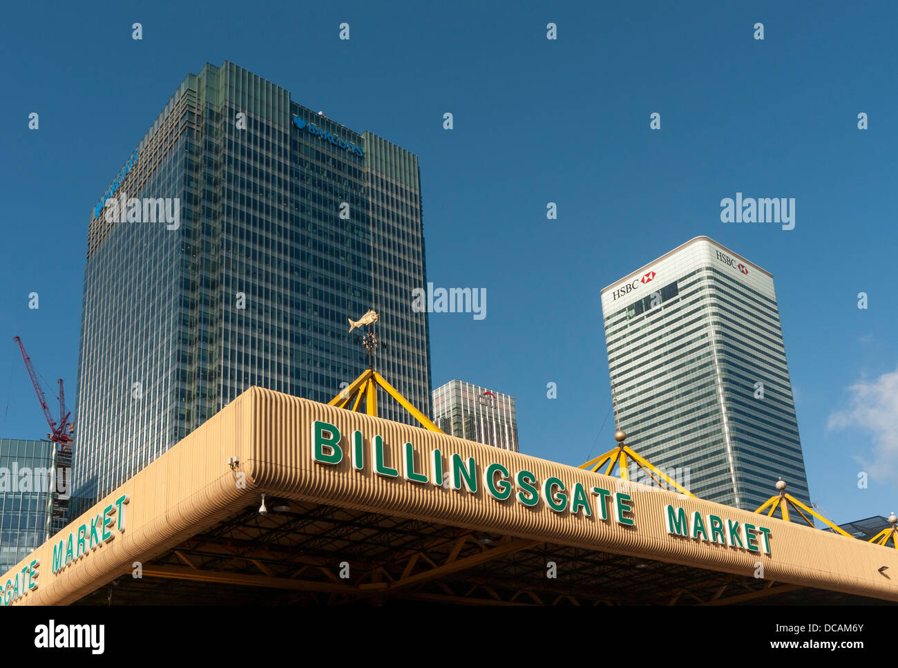 Billingsgate Market with One Churchill Place and 8 Canada Square ...