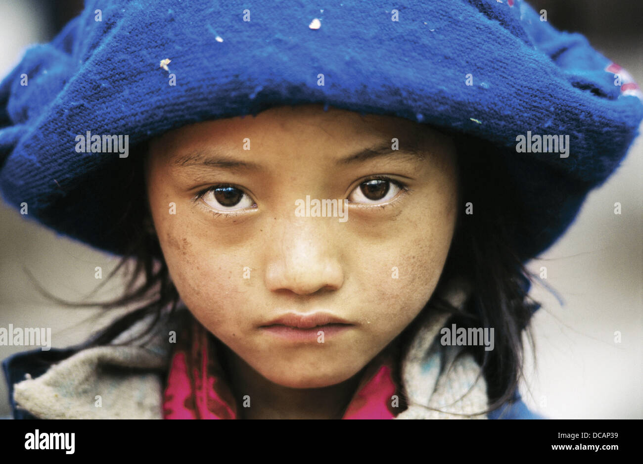 Tamang girl nepal hi-res stock photography and images - Alamy