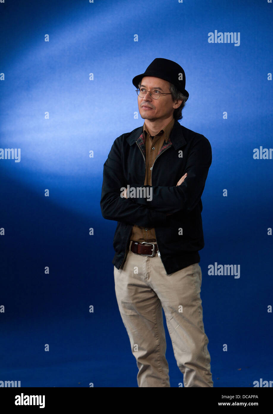 Joe sacco portrait hi-res stock photography and images - Alamy