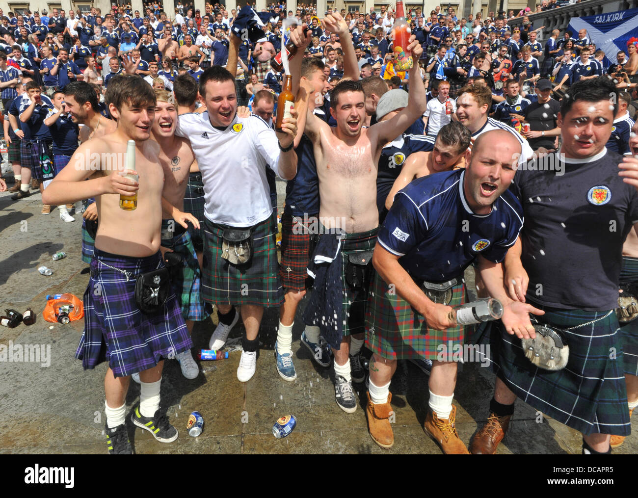 Drunk scotland kilt hi-res stock photography and images - Alamy