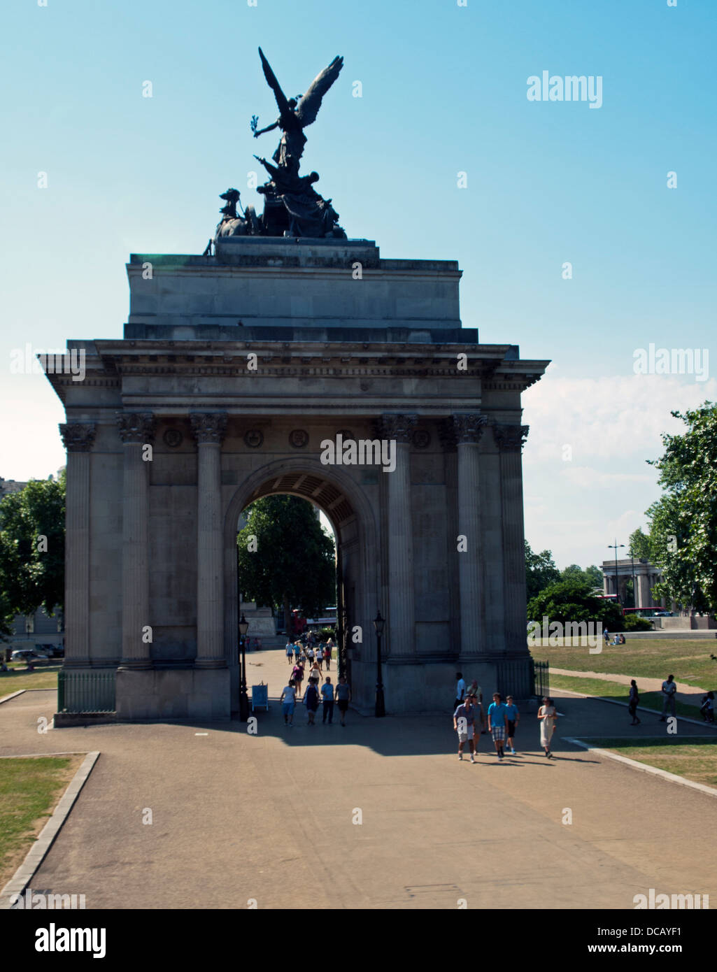 Wellington arch london hi-res stock photography and images - Alamy
