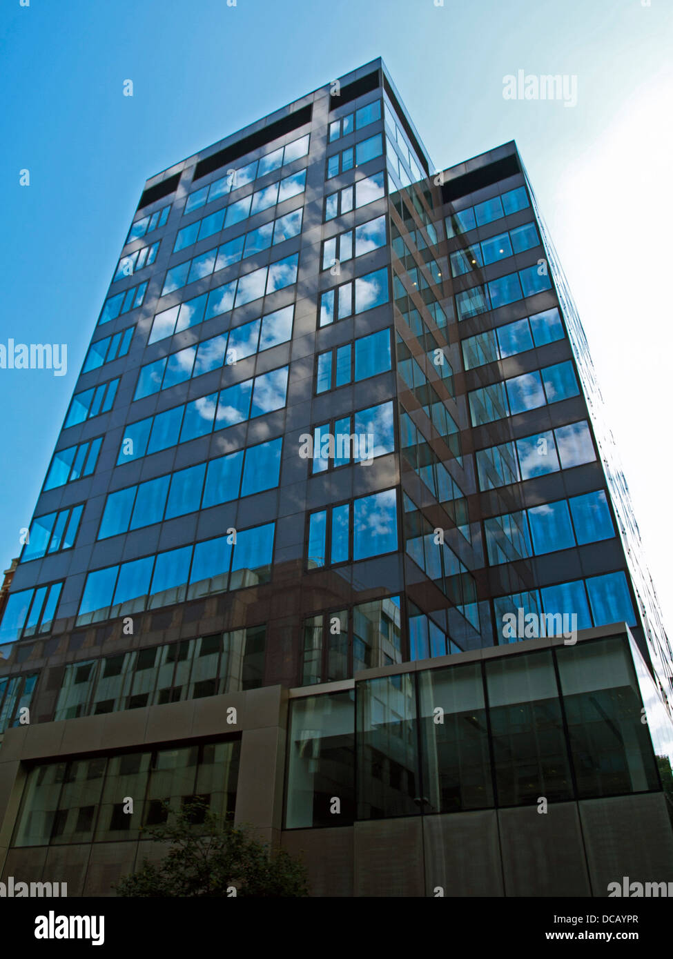 Modern office building in central London, England, United Kingdom Stock ...