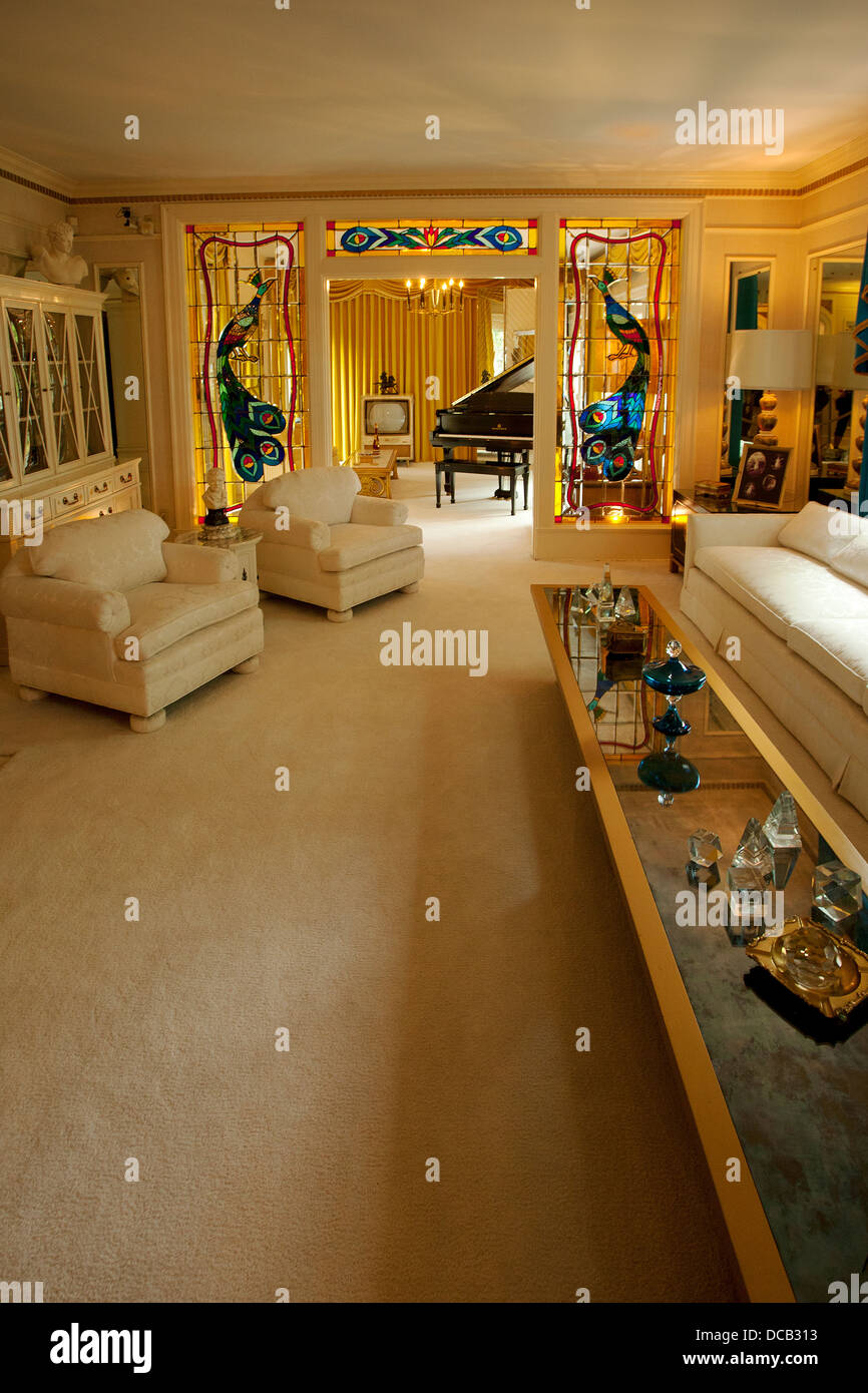 The Living Room at Graceland the home of Elvis Presley in Memphis ...