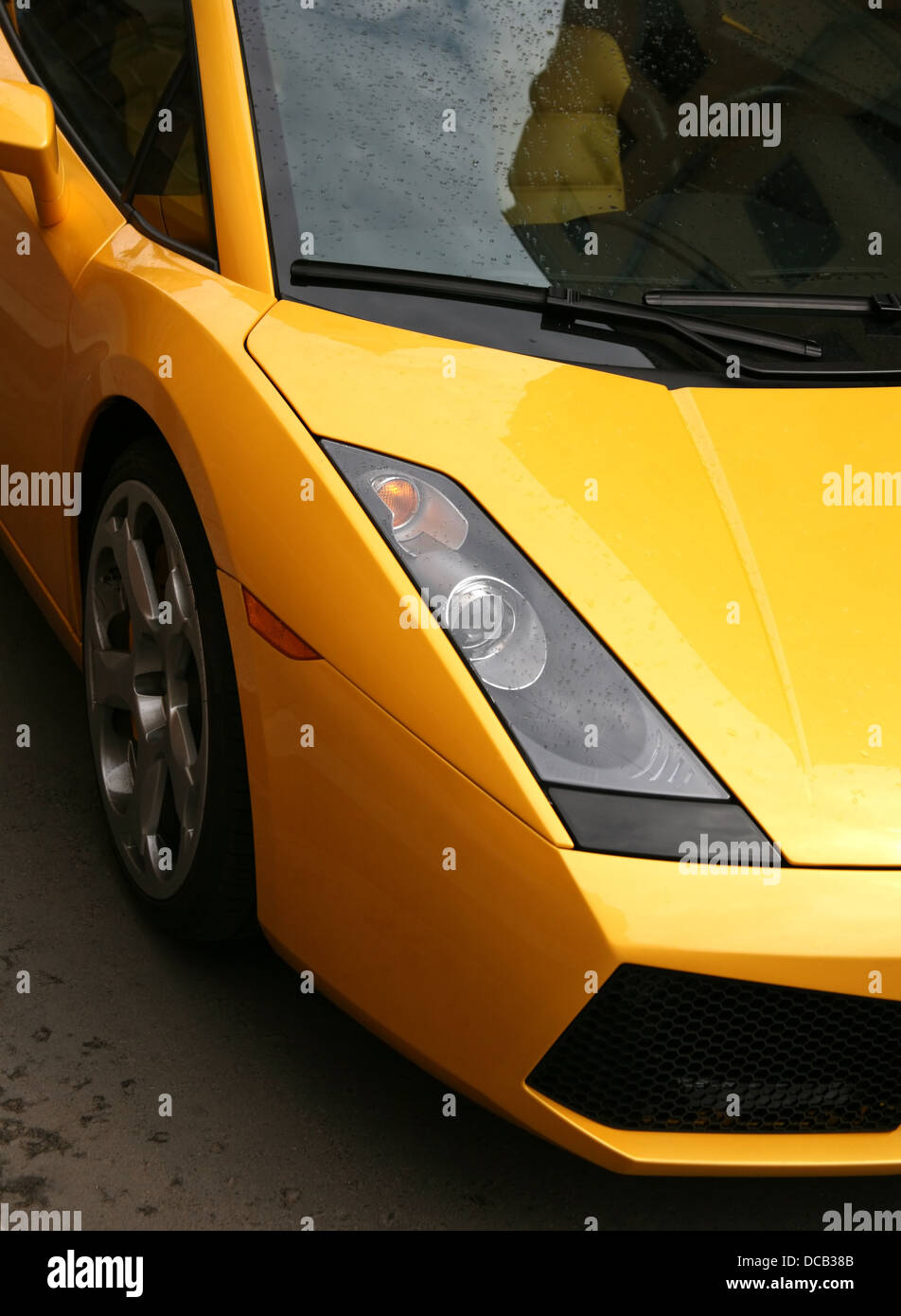 Magnificent yellow automobile Stock Photo - Alamy