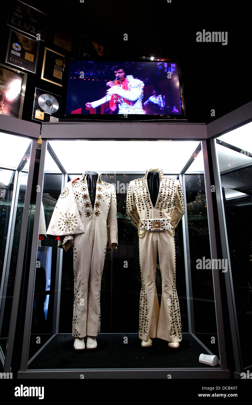 Elvis Presley stage suit at Graceland the home of Elvis Presley in ...