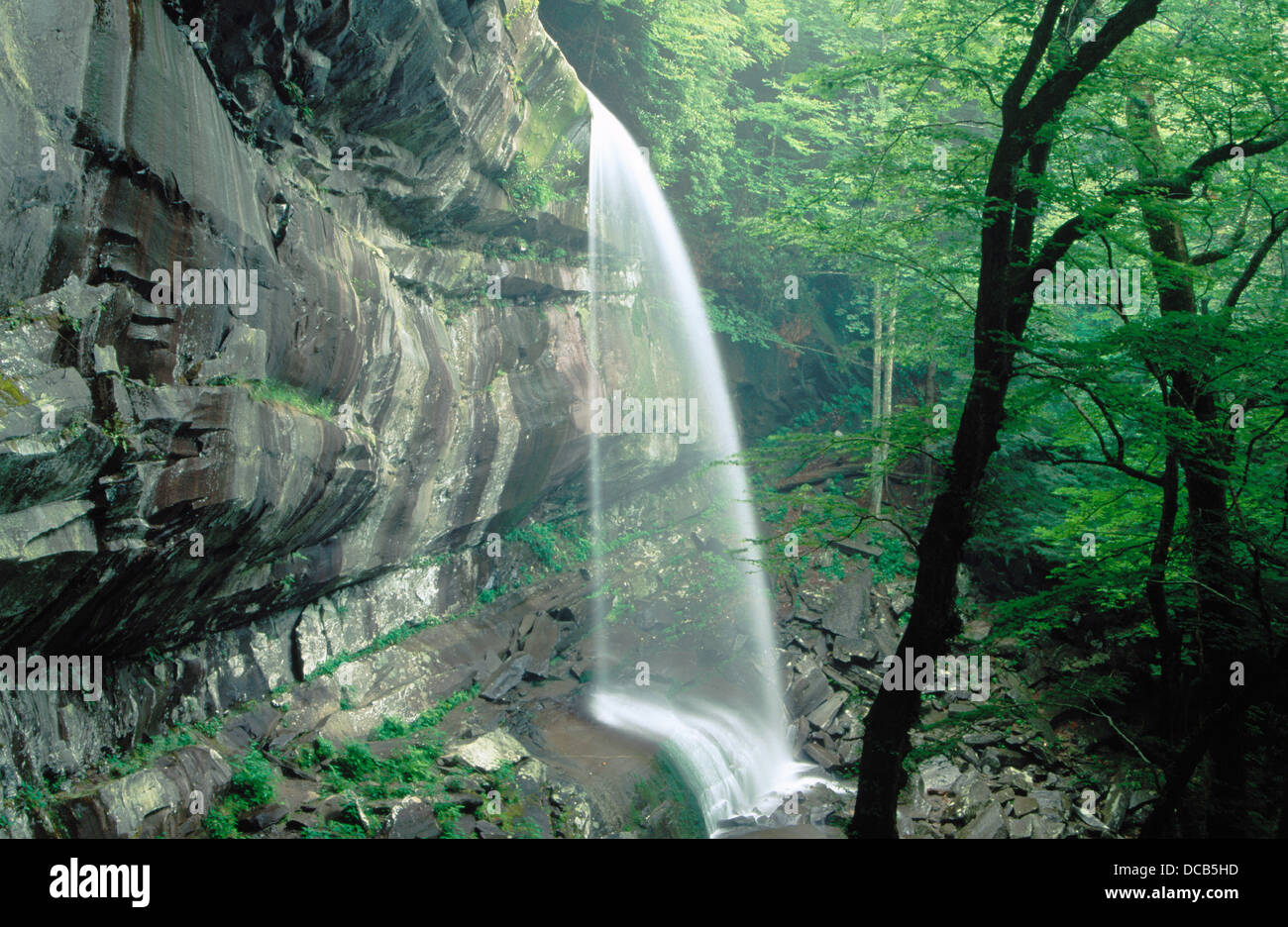 Rainbow falls great smoky hi-res stock photography and images - Alamy