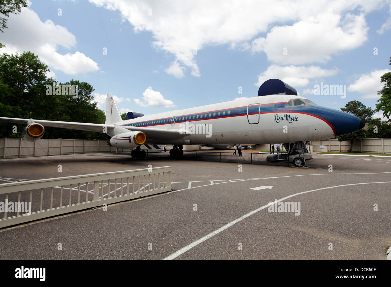 Lisa marie presley priscilla hi-res stock photography and images - Alamy