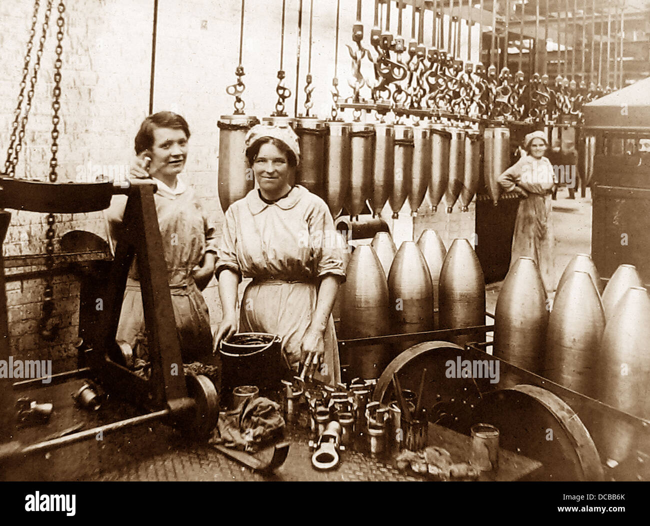 World war one munitions factory hi-res stock photography and images - Alamy