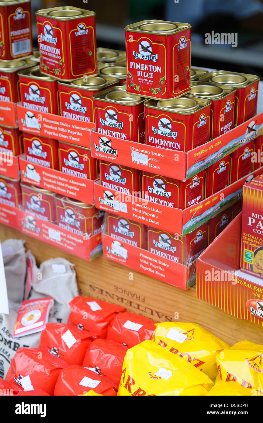 Paprika tins hi-res stock photography and images - Alamy