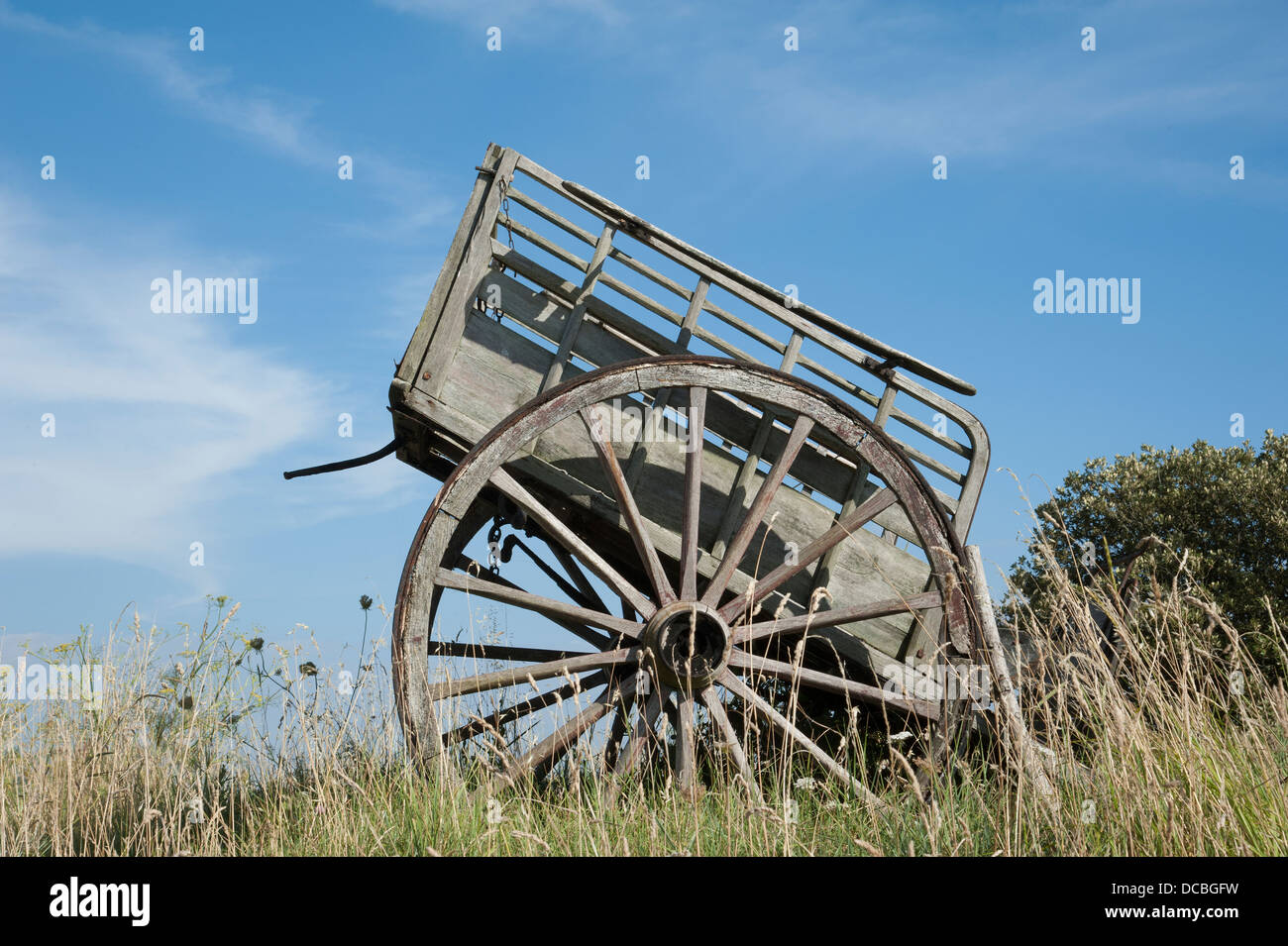 Old Wagon Cart Stock Photos & Old Wagon Cart Stock Images - Alamy
